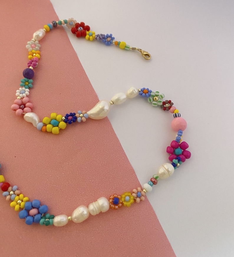 Cute Beaded Daisy Flower Pearl Necklace /flower Pearl Bead Necklace ...