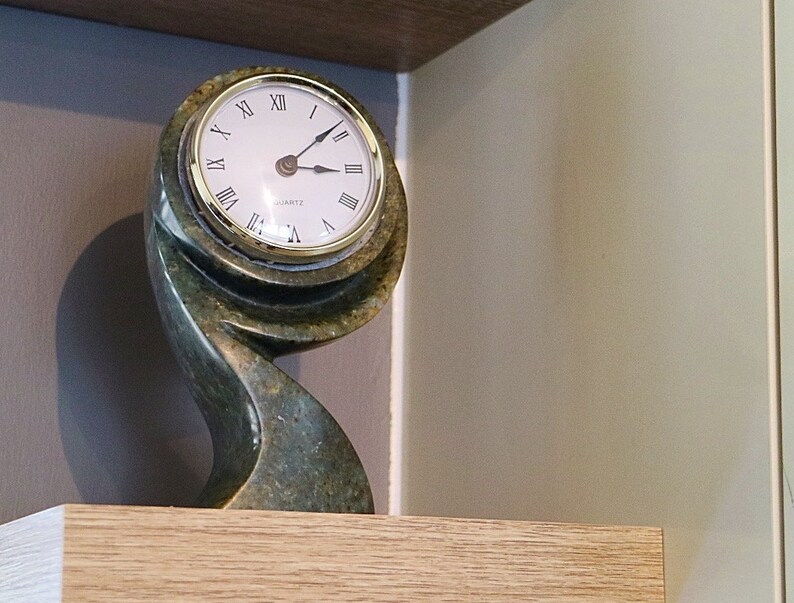 80mm Leopard Rock "clock in A Rock" - Etsy