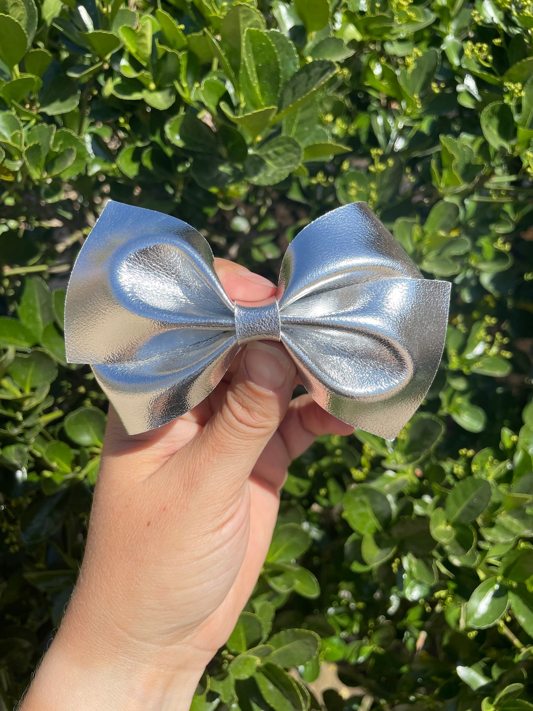 5 Metallic Silver Bow - Etsy