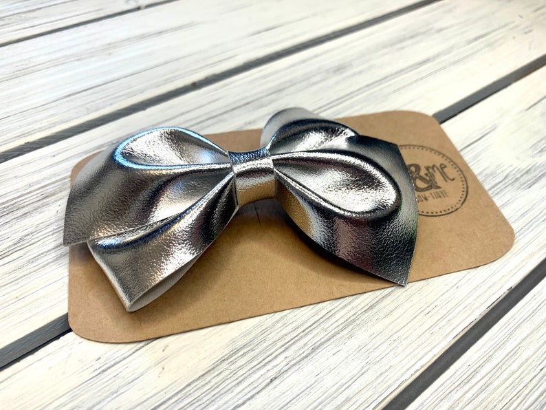 5 Metallic Silver Bow - Etsy