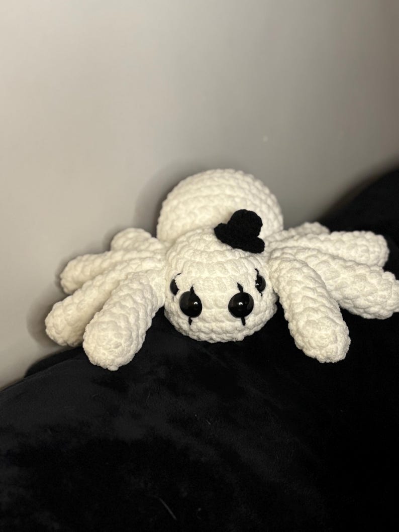 Art the Clown Crochet Spider PATTERN: Spooky Amigurumi (digital ...