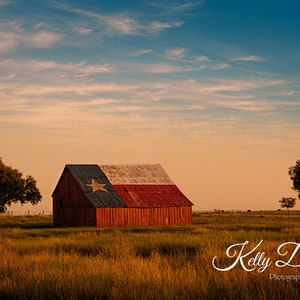 Rustic Texas Flag Barn. Texas Country at Its Best - Perfect for Country ...