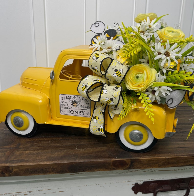 Truck Centerpiece, Spring Centerpiece, Bee Centerpiece, Spring ...