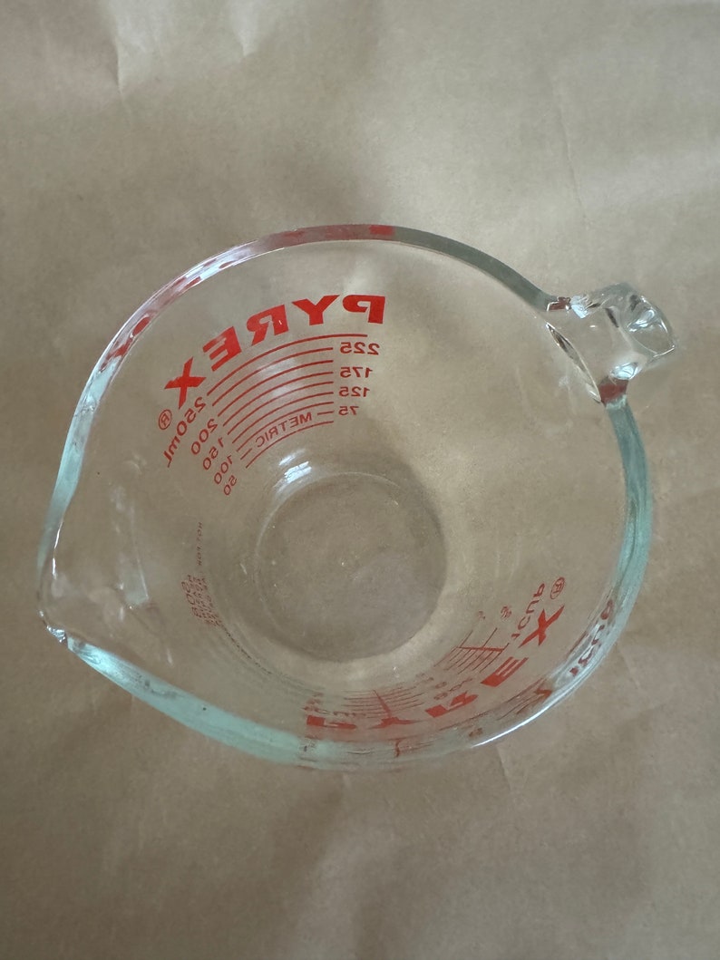 Pre-loved PYREX Measuring Cup - Etsy