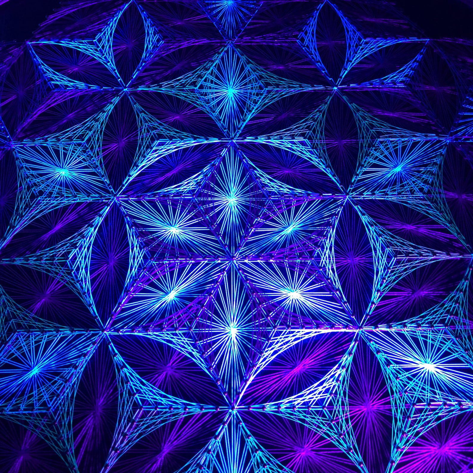 Magic Purple & Blue Flower of Life String Art,psychedelic Uv Wall Decor ...