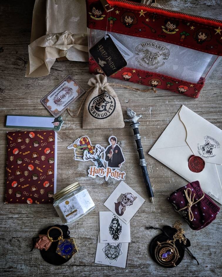 Harry Potter Surprise Birthday Box - Customizable Gift - Etsy