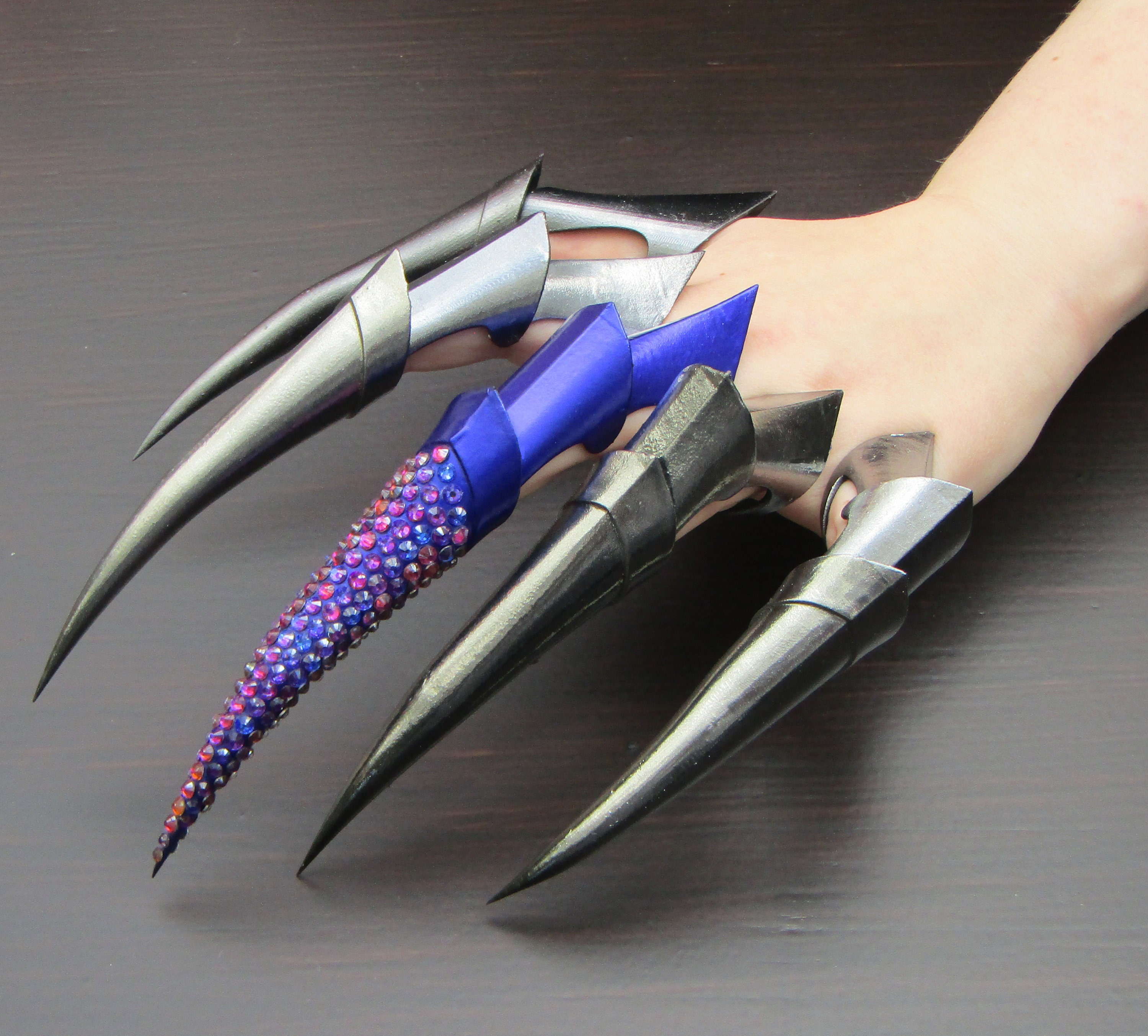 KDA Evelynn Inspired 3D Printed Claws More Villain ALL-OUT - Etsy Australia