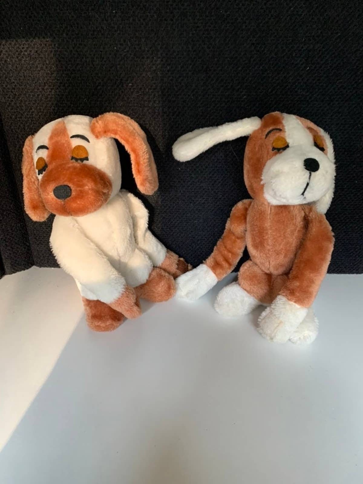 R DAKIN Hugging KISSING BROWN Dogs Vintage 1976 Pair - Etsy