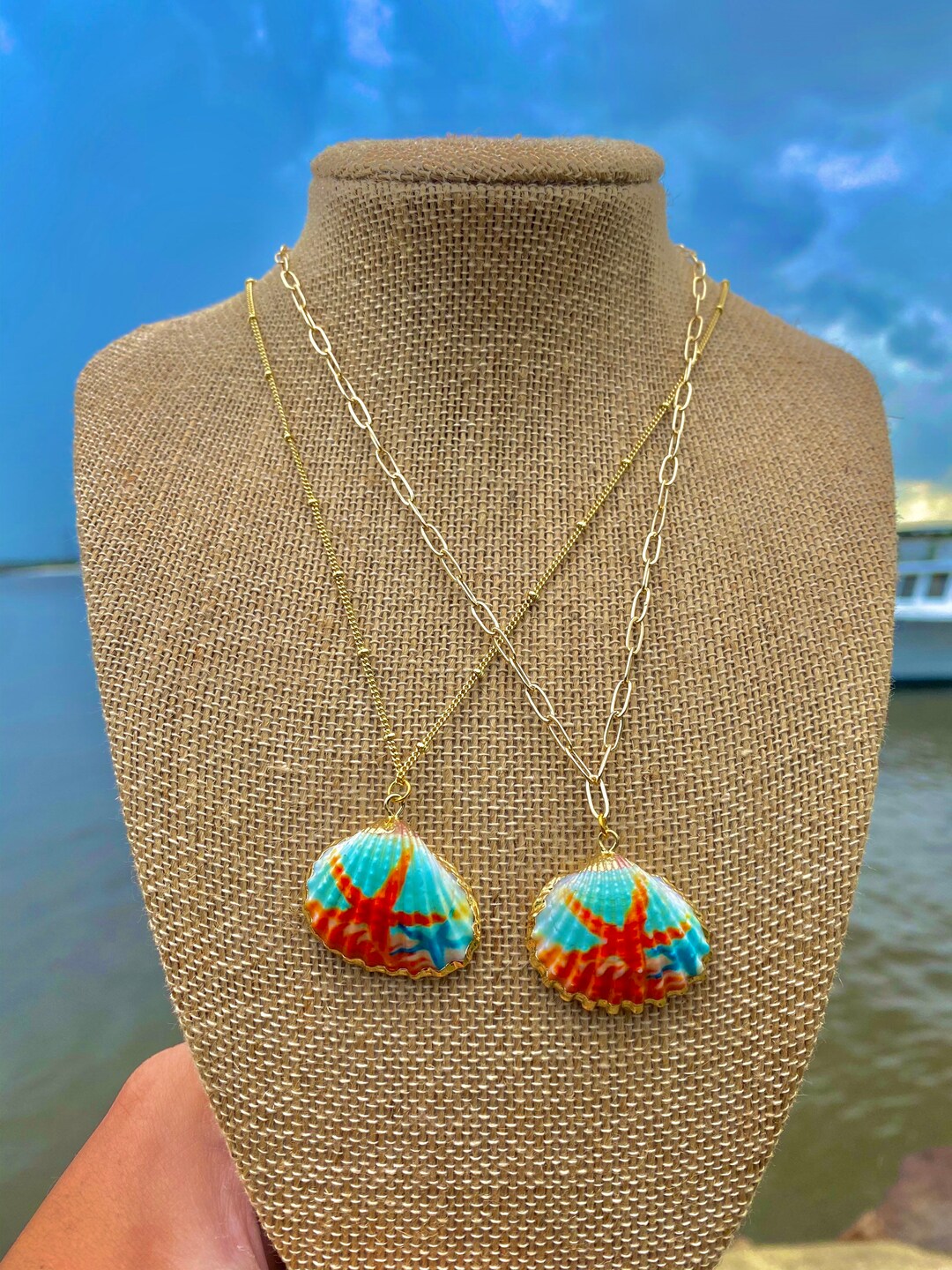 Gold Starfish Sea Shell Necklaces / Hand Painted Sea Shell Necklace - Etsy