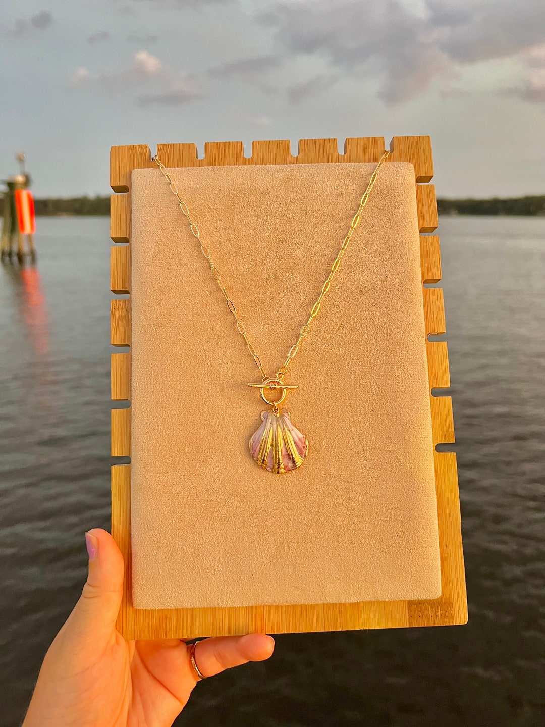 18K Gold Plated Sea Shell Toggle Necklace - Etsy