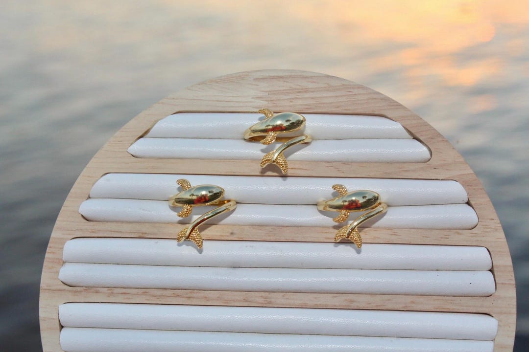 18K Gold Plated Dolphin Ring / Whale Ring - Etsy