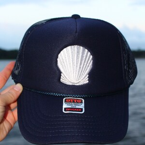Navy Blue & White Scallop / Sea Shell Trucker Hat - Etsy