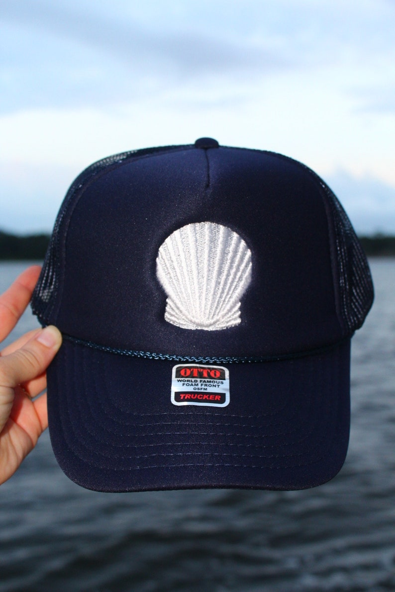 Navy Blue & White Scallop / Sea Shell Trucker Hat - Etsy