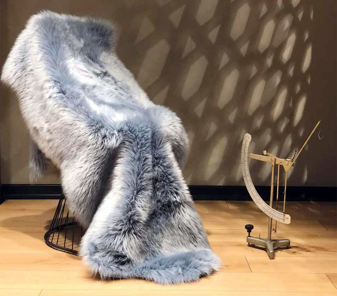 Grey Faux Sheepskin Rug, Faux Fur Rug, Anti Slip Back Look-a-like Soft ...