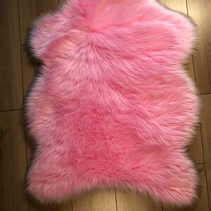Pink Faux Sheepskin Rug, Faux Fur Rug, Anti Slip Back Look-a-like Soft ...