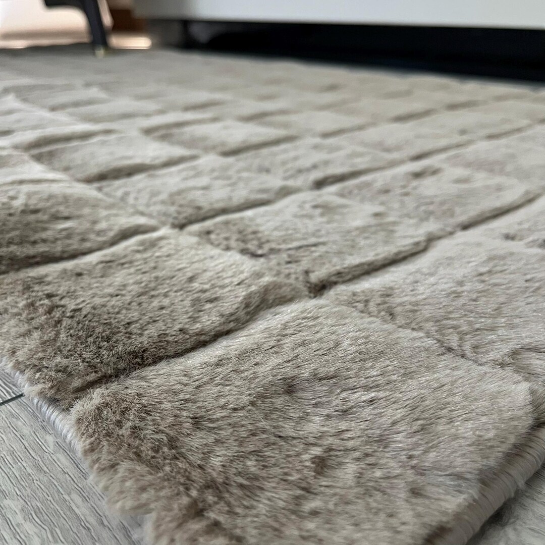 Ultra Soft Mink Faux Fur Rug, Washable Non-slip Area Rug for Living ...