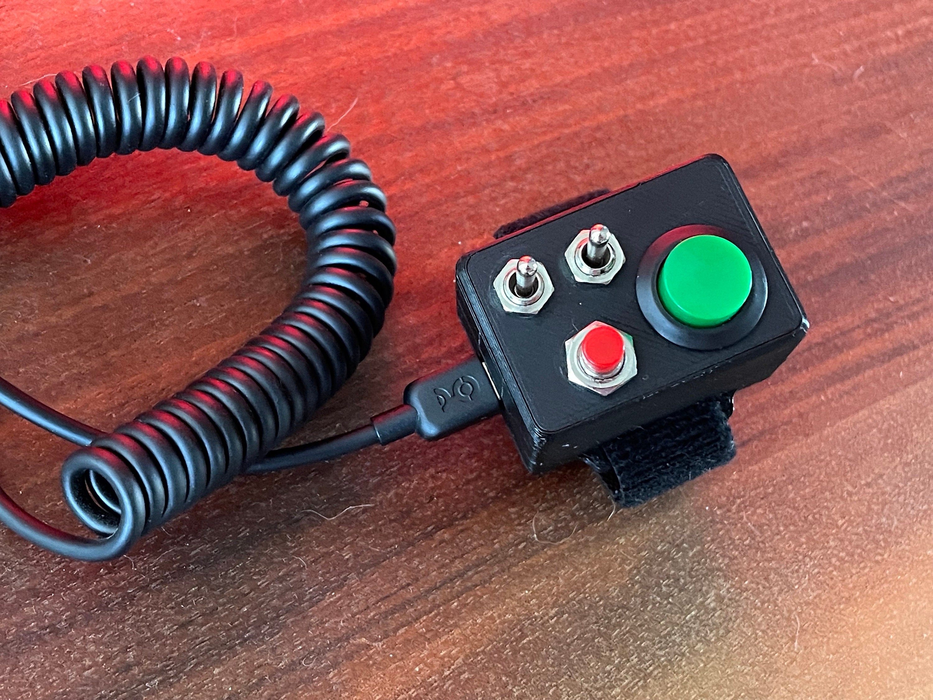 Nascar-style Push-to-talk USB Button Box Compact 6-function Sim Racing ...