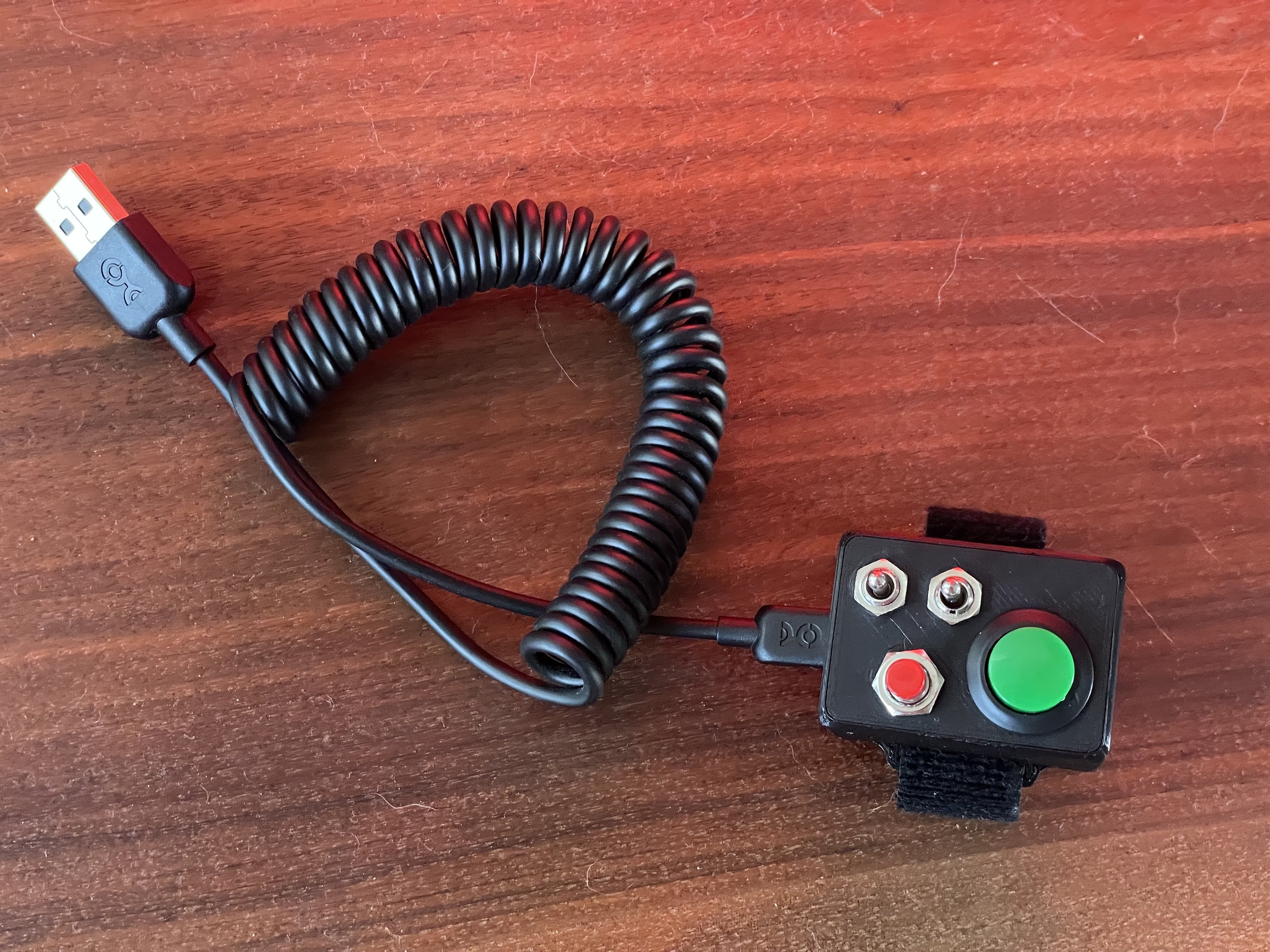 Nascar-style Push-to-talk USB Button Box Compact 6-function Sim Racing ...