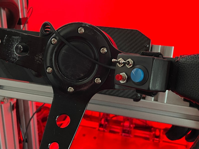 Nascar-style Push-to-talk USB Button Box Compact 6-function Sim Racing ...