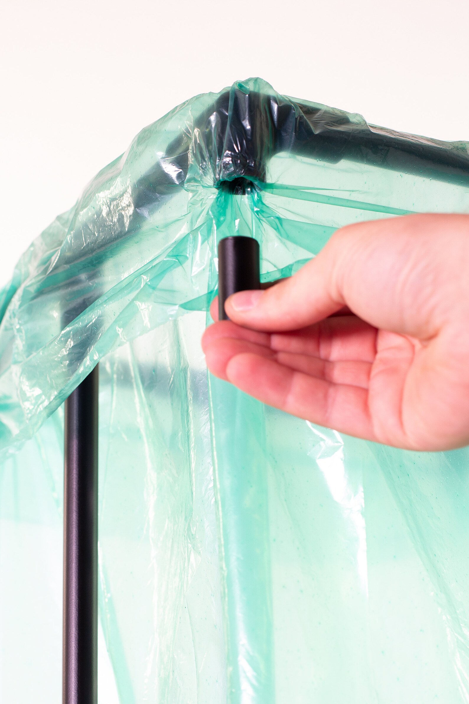 Portable Trash Bag Holder Treho - Expandable Open Dry Waste Container ...