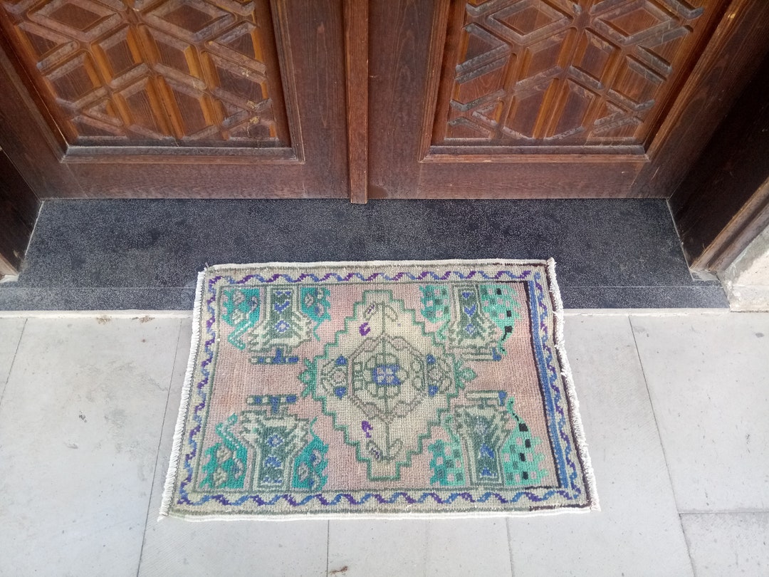 Small Turkish Rug 20x28 İnches Anatolian Vintage Rug Welcome Rug Entry ...