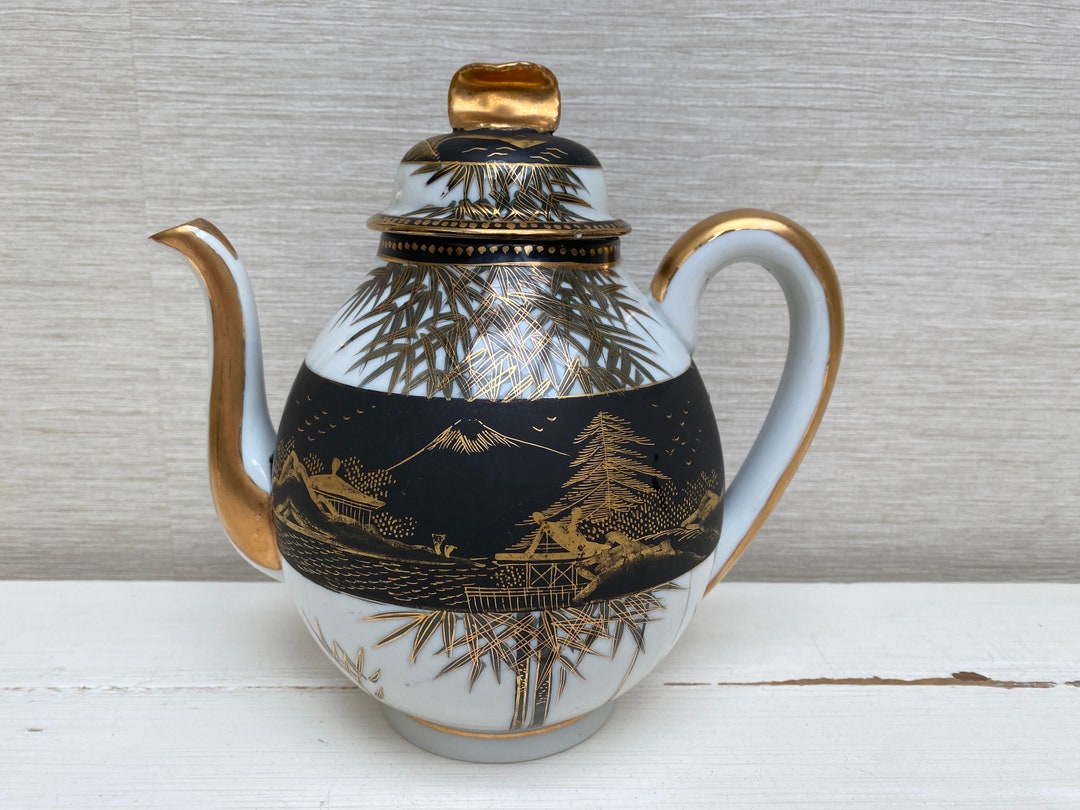 Antique Japanese Porcelain Teapot / Coffee Pot 21 Cm in Height - Etsy