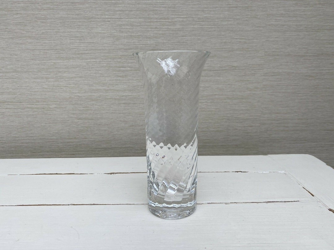 Glass Cylindrical Fluted Flower Vase 18 Cm - Etsy