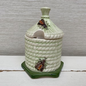 Vintage Beehive Ceramic Honey Pot With Lid - Bee Finials - Etsy