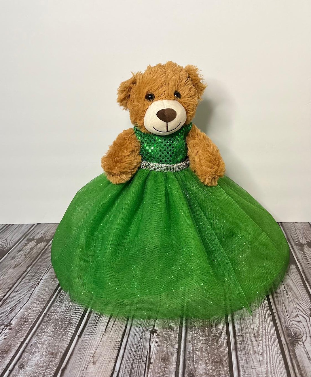 Quinceañera Emerald Green Sequin and Tulle With Gold or Silver ...