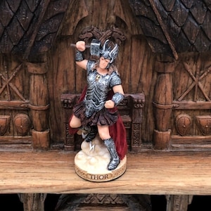 Vintage Thor Mini Statue - Small Hand-painted Norse God Vidar/víðarr ...