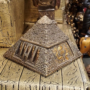 Vintage Pyramid Trinket Box - Bronze Finish Ancient Egyptian Pyramid ...