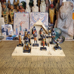 Vintage Ancient Egyptian Pyramid Display Stand - Etsy