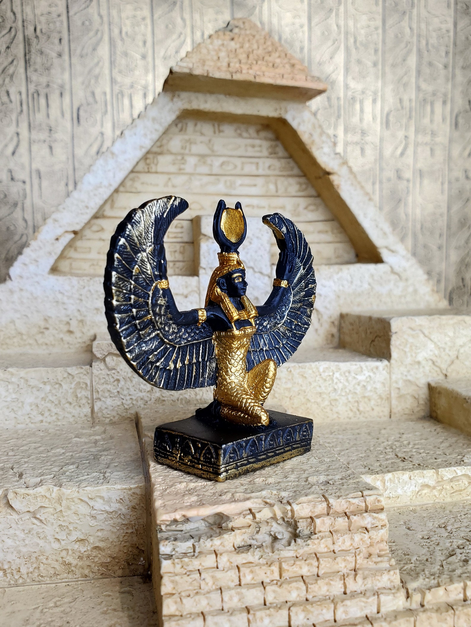 Vintage Isis Mini Statue Ancient Egyptian Goddess Isis Altar - Etsy Canada