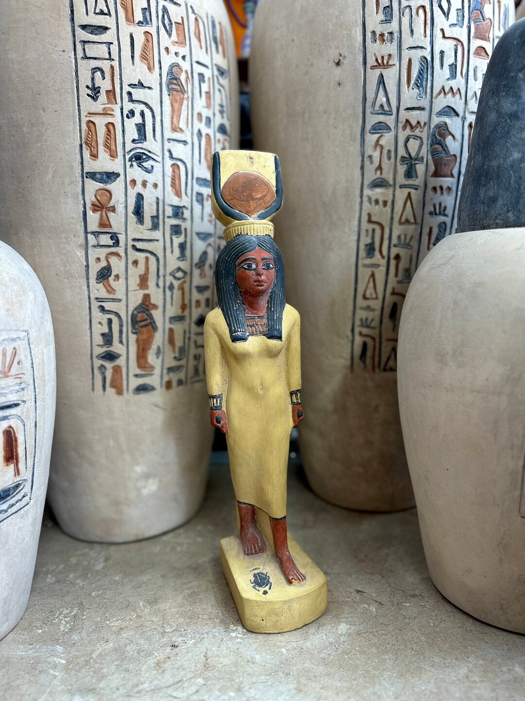Isis Statue Ancient Egyptian Goddess Aset / Isis Altar Statue Solid ...