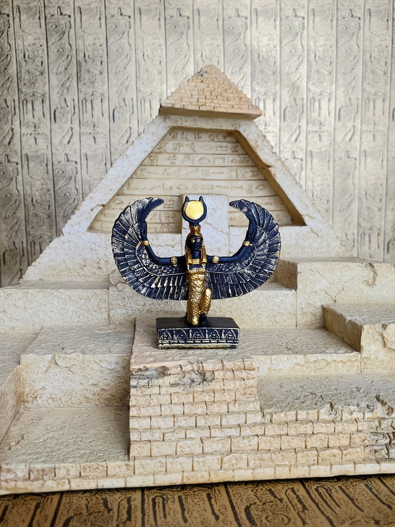 Vintage Isis Mini Statue - Ancient Egyptian Goddess Isis Altar Statue ...