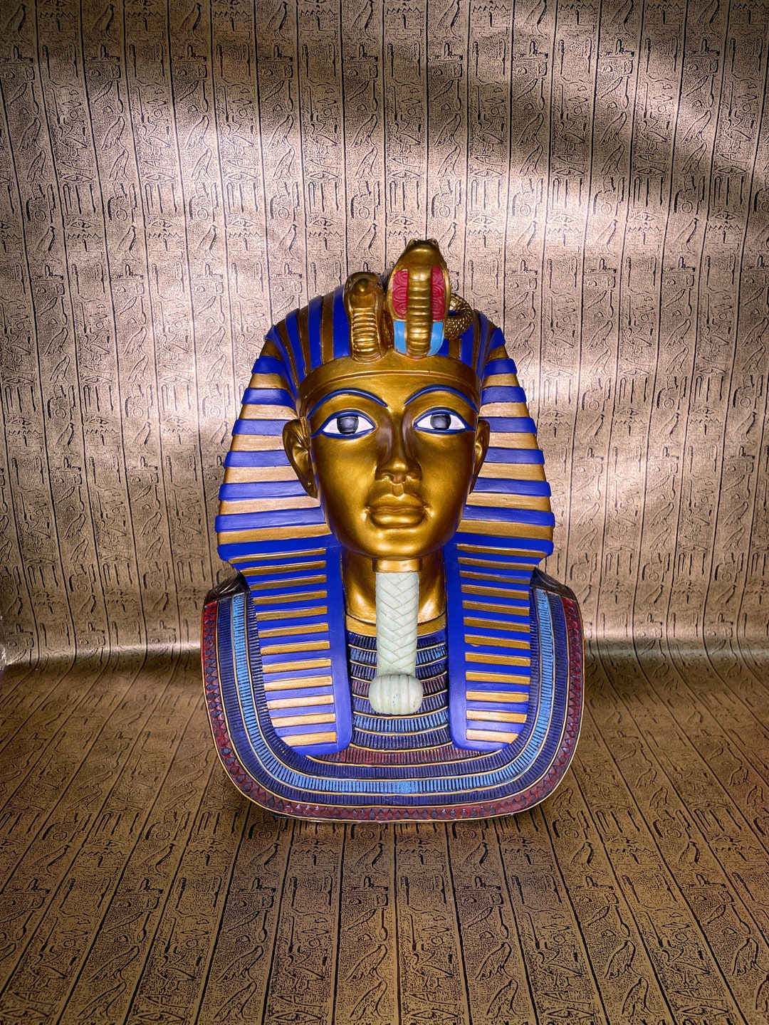Medium Vintage King Tutankhamun Mask Museum Replica of Ancient Egyptian ...