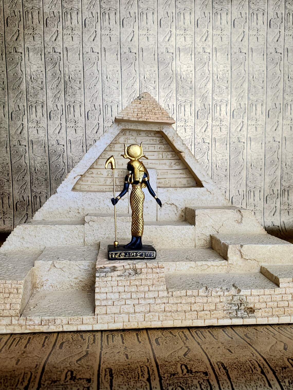 Vintage Isis Mini Statue Small Hand-Painted Ancient Egyptian | Etsy