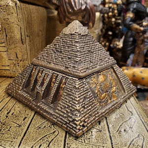 Vintage Pyramid Trinket Box - Bronze Finish Ancient Egyptian Pyramid ...