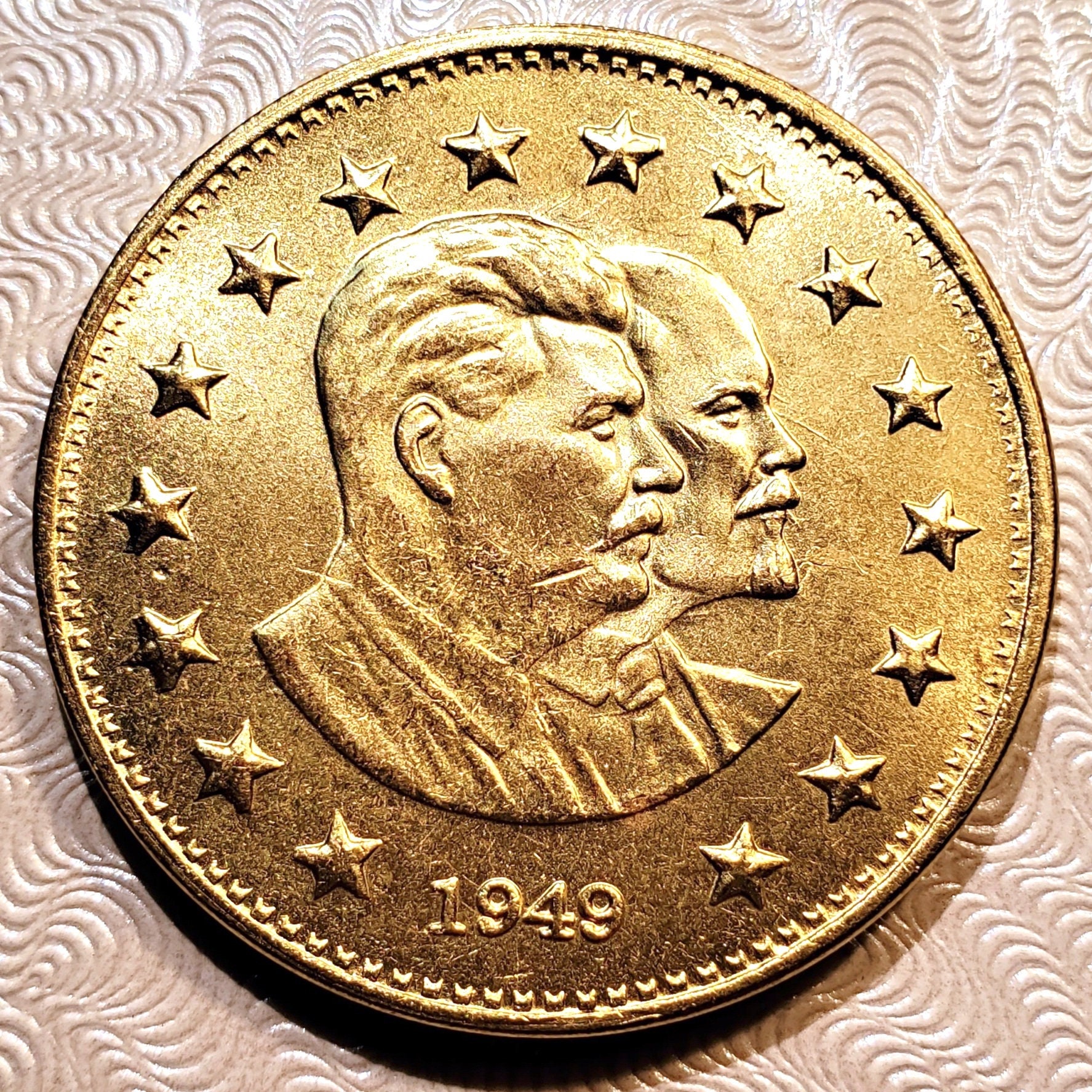 Stalin Lenin Soviet CCCP USSR Gold Tone Souvenir Token 31mm - Etsy