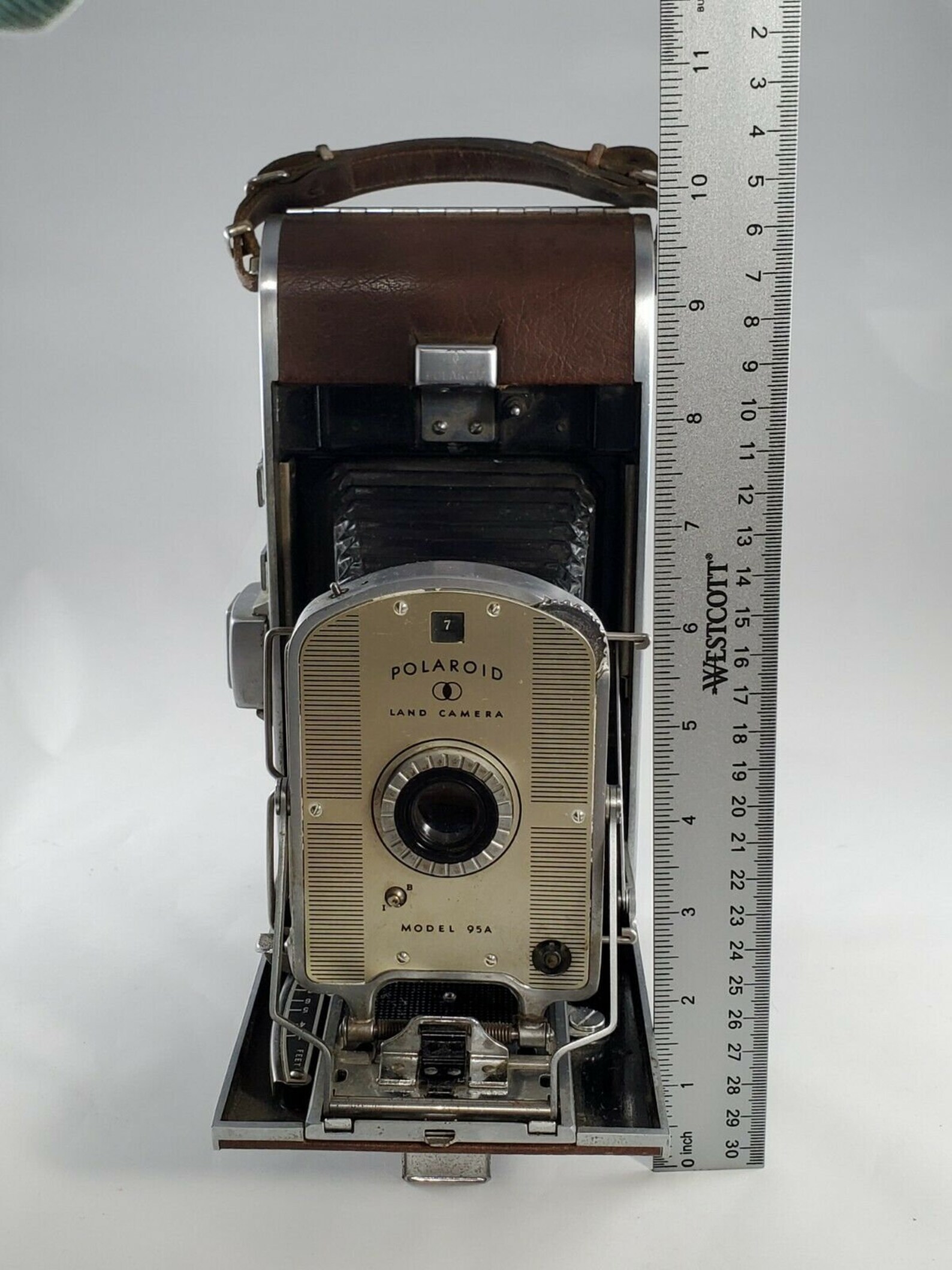 VINTAGE POLAROID LAND Camera Model 95A Flash Chrome Leather Case ...