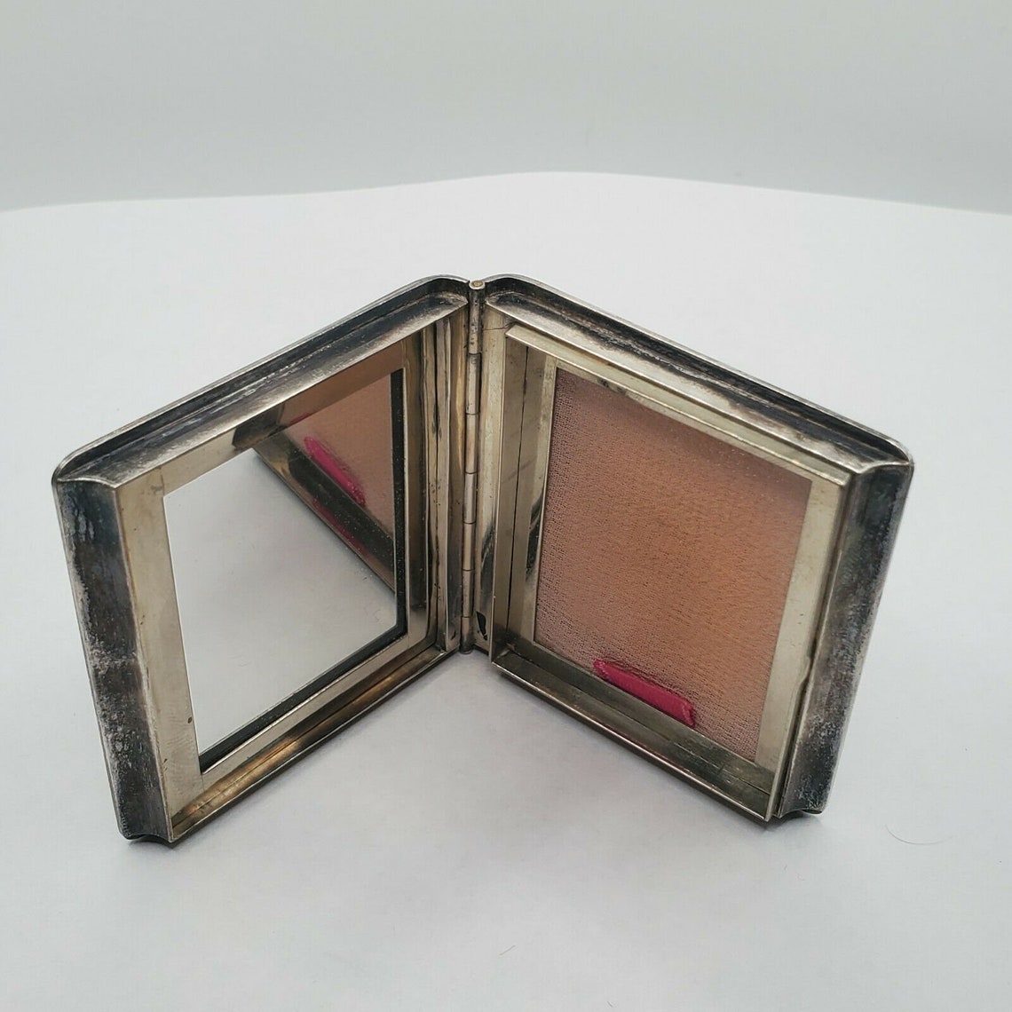 VINTAGE STERLING SILVER Powder Compact Hand Engraved Make up | Etsy