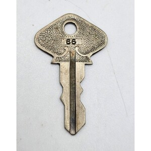 ANTIQUE MODEL T FORD Car Key 66 Automobile Ignition #66 Key Collectible ...