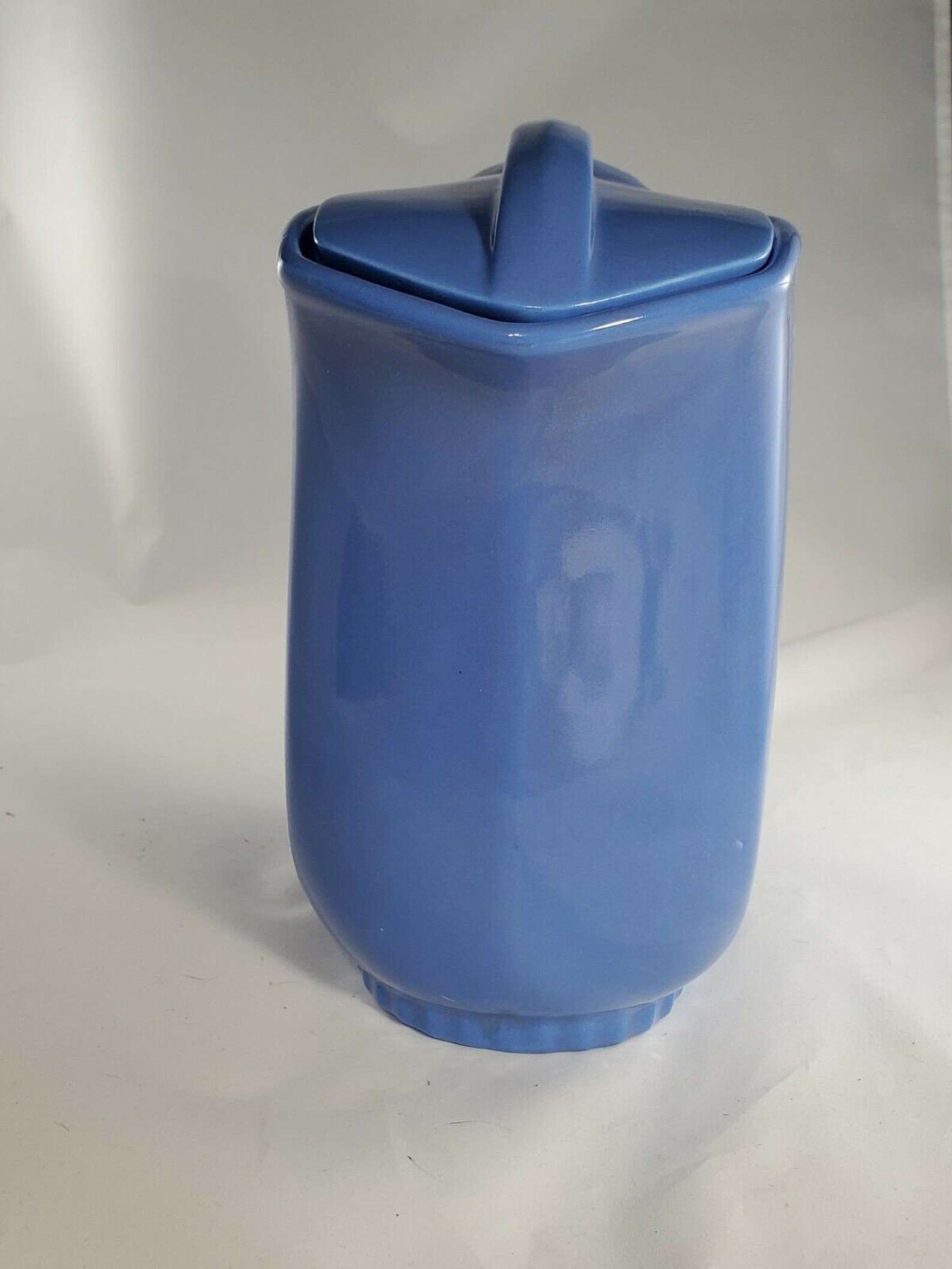 VINTAGE HALL WATER Pitcher Periwinkle Blue Large Refrigerator Carafe ...