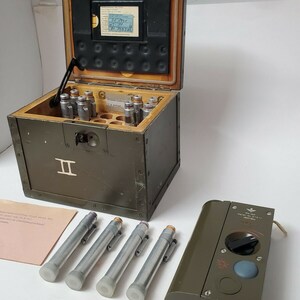 VINTAGE GERMAN MILITARY Tactical Radiation Dosimeter Strahlendosimeter ...