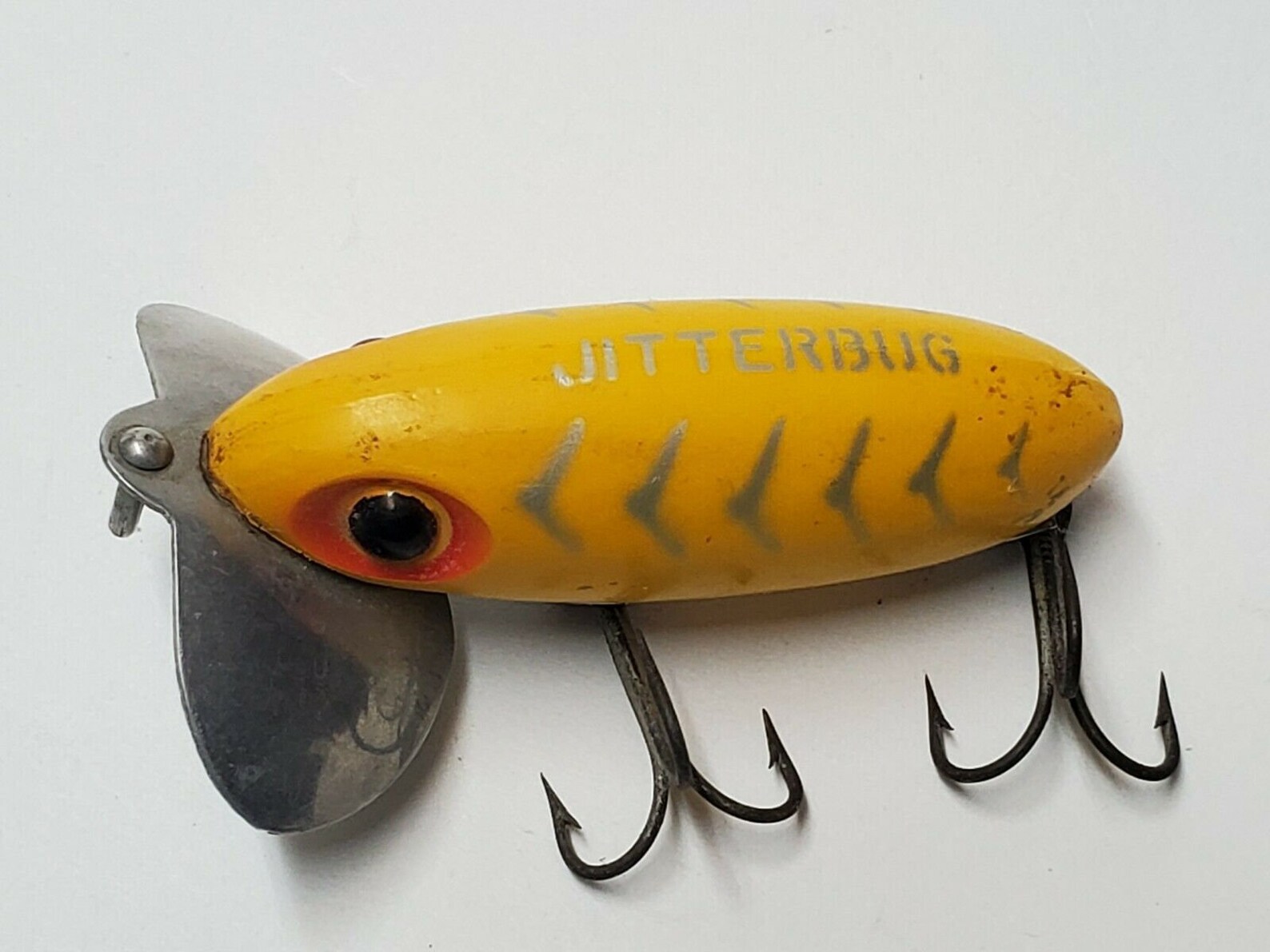 VINTAGE JITTERBUG YELLOW Fishing Lure by Fred Arbogast Akron Ohio ...
