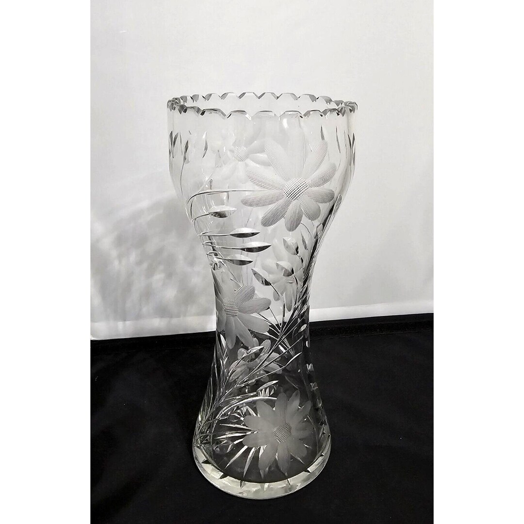 VINTAGE CUT CRYSTAL Flower Vase Clear Intricate Design Large Glass ...