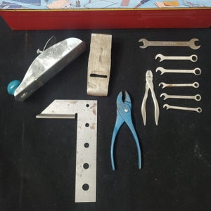 VINTAGE HANDY ANDY Blue Diamond Tool Box Set Metal Case No 650 ...