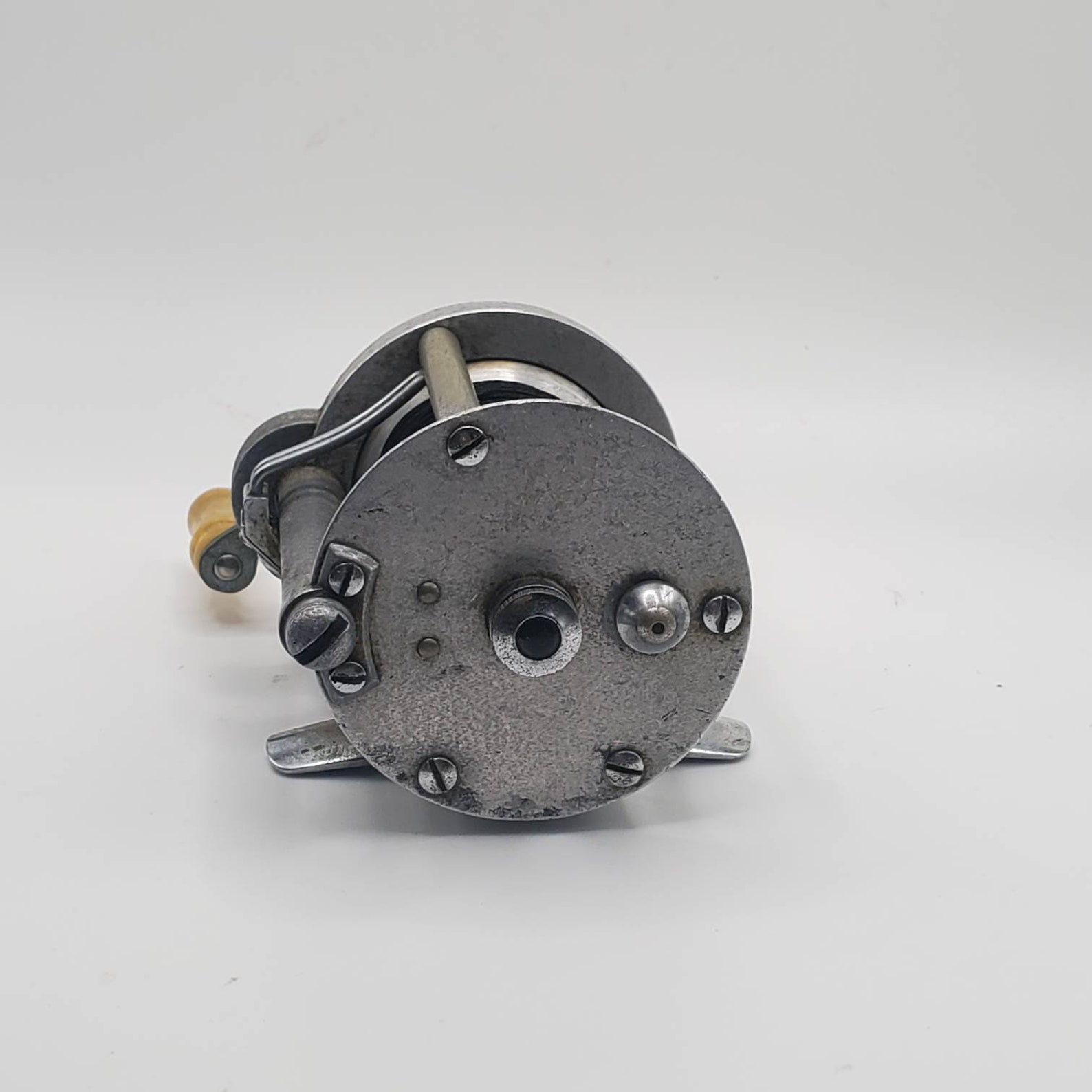 VINTAGE PFLUEGER NOBBY No. 1963 Chrome Fishing Reel Yellow - Etsy