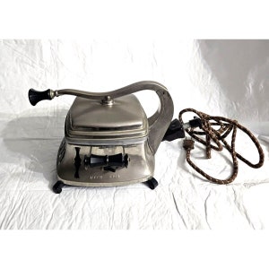 ART DECO CHROME Toaster Star Rite Sandwich Toaster Bakelite Handles the ...