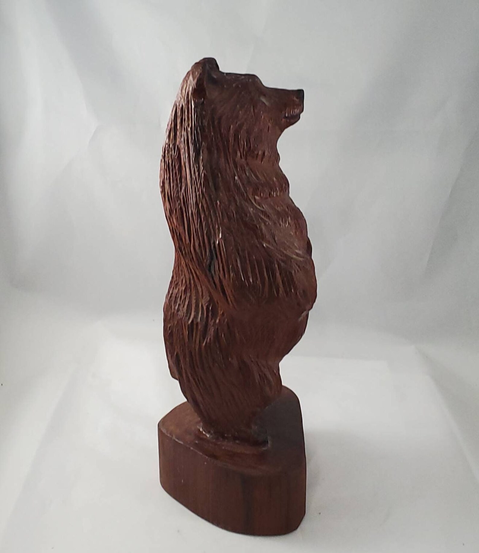 VINTAGE CHAINSAW CARVED Wood Bear Signed by California Artist Devyon ...